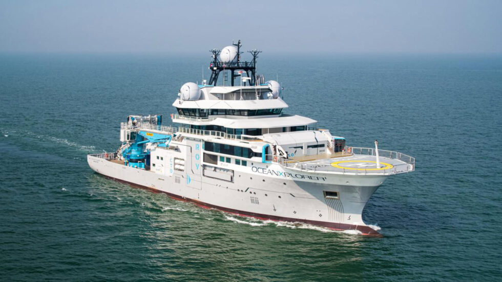 The challenge of transforming the most modern ocean research vessel in ...